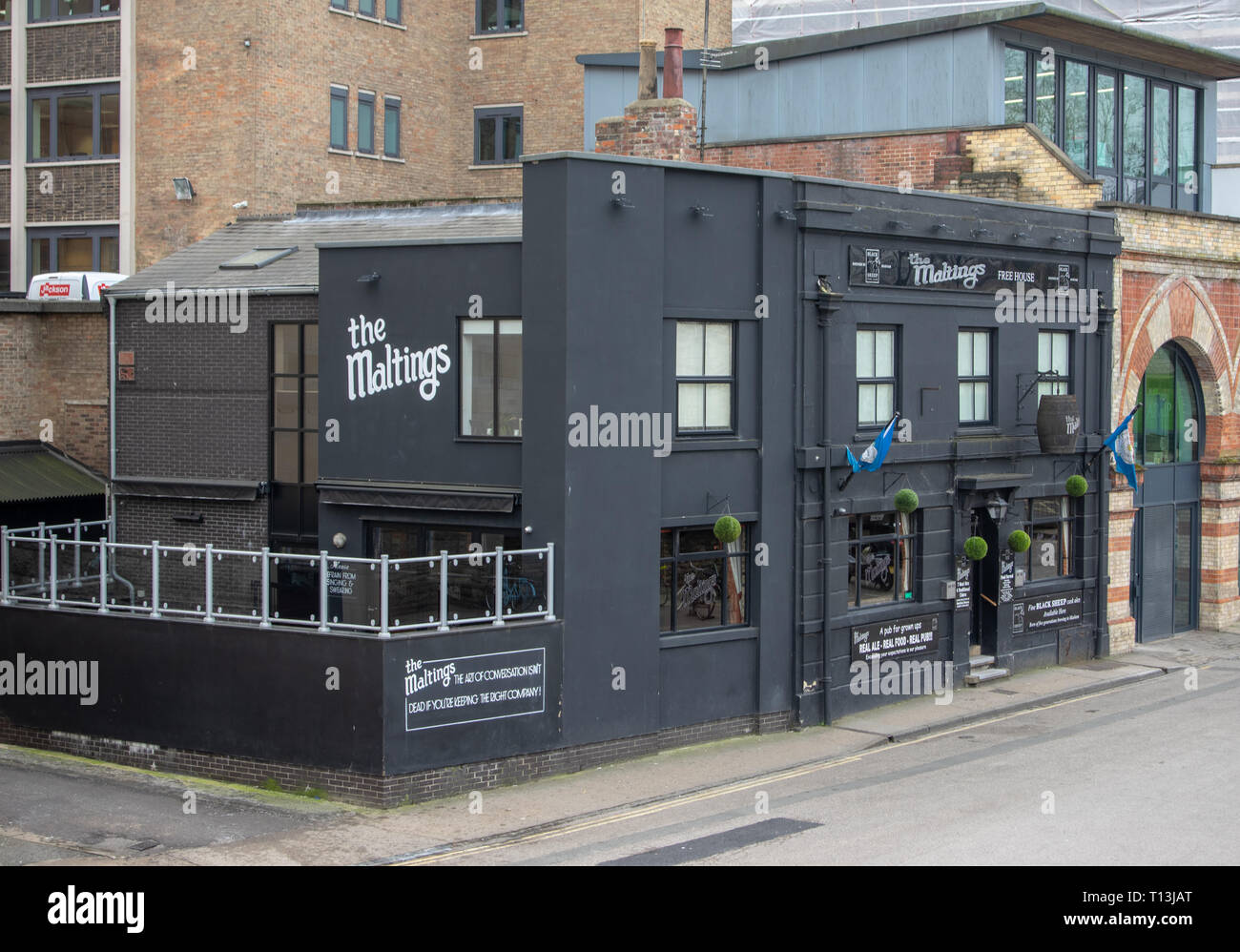 The Maltings real ale pub in the city of York Stock Photo - Alamy