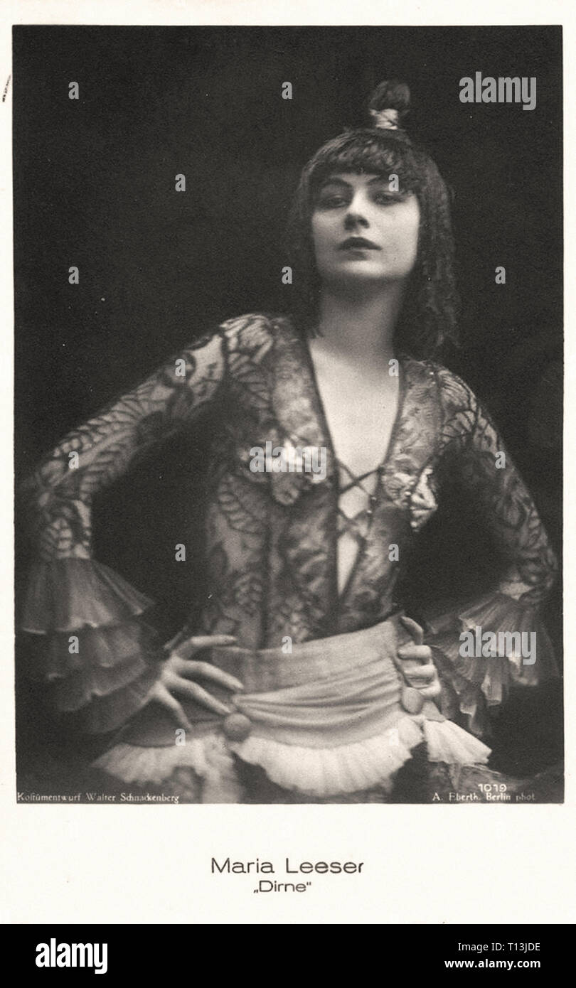 Promotional photography of Maria Leeser - Silent movie era Stock Photo ...