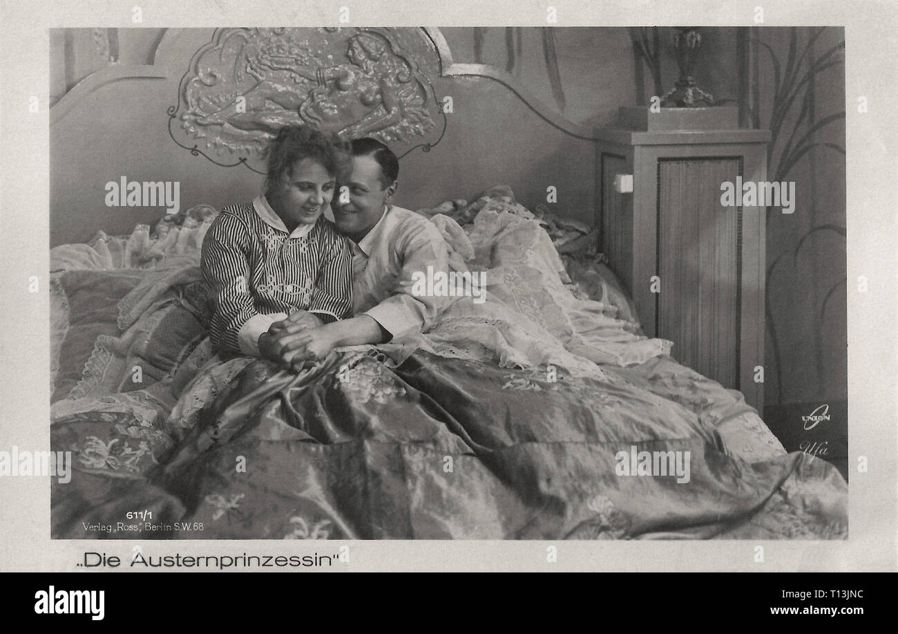 Promotional photography of Ossi Oswalda in Die Austernprinzessin (1919) - Silent movie era Stock ...