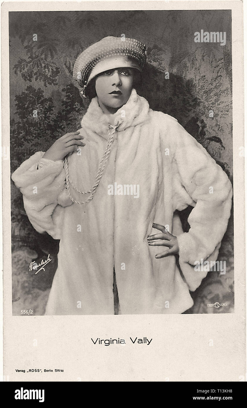 Promotional photography of Virginia Vally - Silent movie era Stock ...