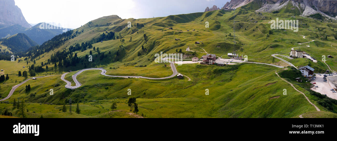 Panorama: Groedner Joch, Dolomiten, Alpen Stock Photo - Alamy