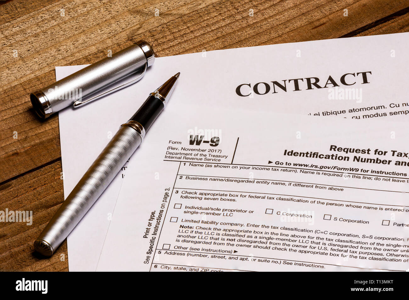 Independent contractor hi-res stock photography and images - Alamy