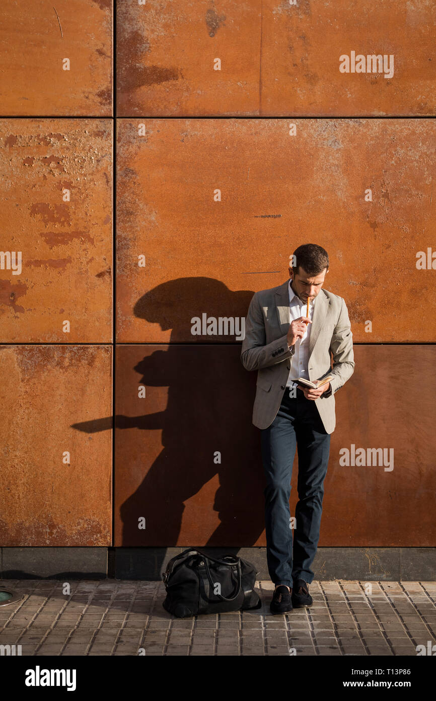 Wall writing hi-res stock photography and images - Alamy