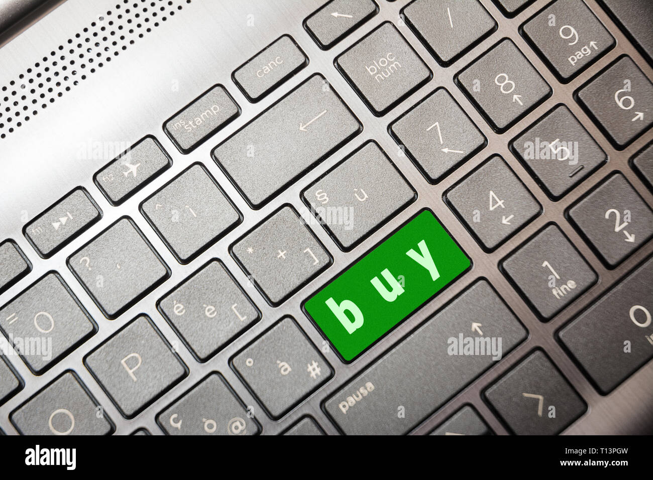 Order online computer key hi-res stock photography and images - Alamy