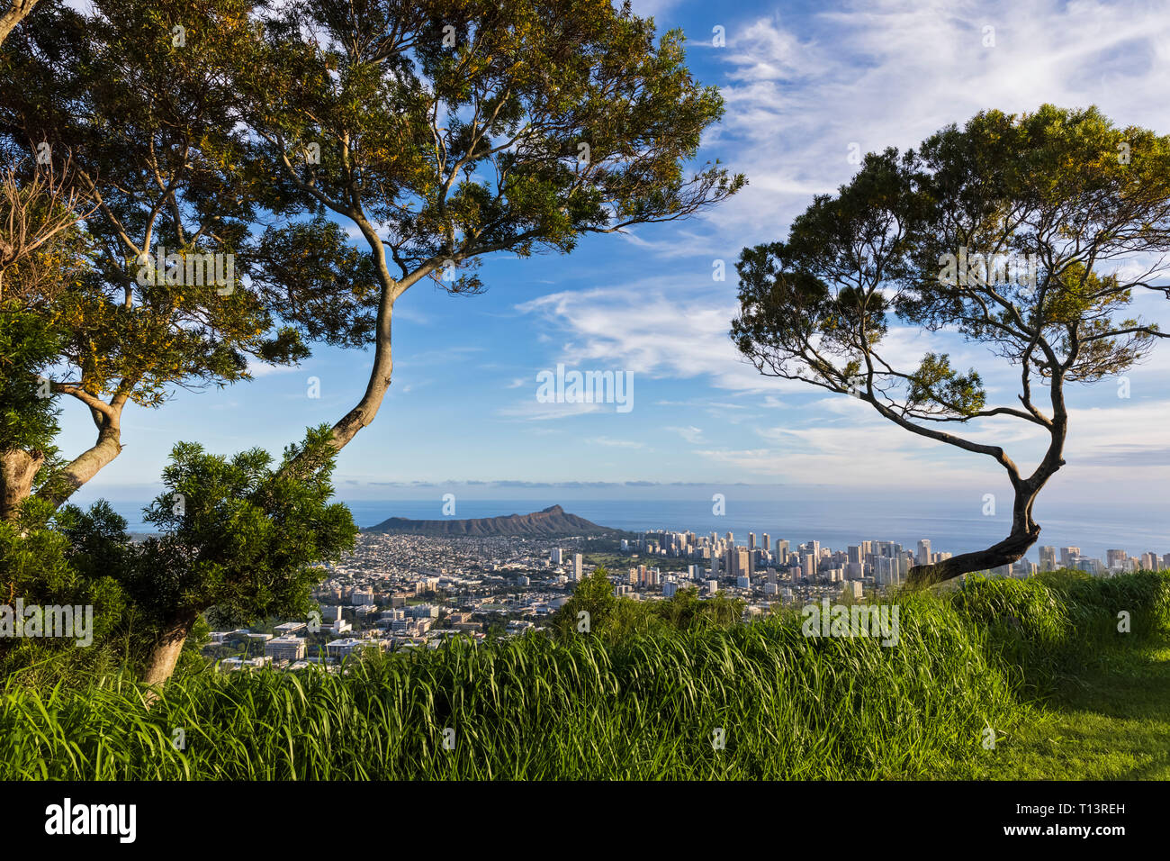 Tantalus lookout hi-res stock photography and images - Alamy