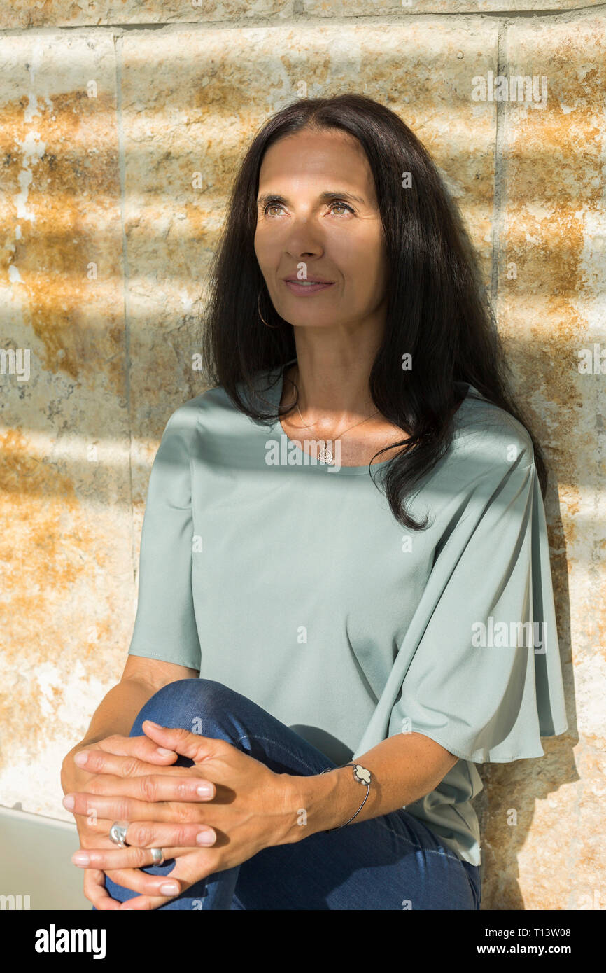 Mature shadow hi-res stock photography and images - Alamy