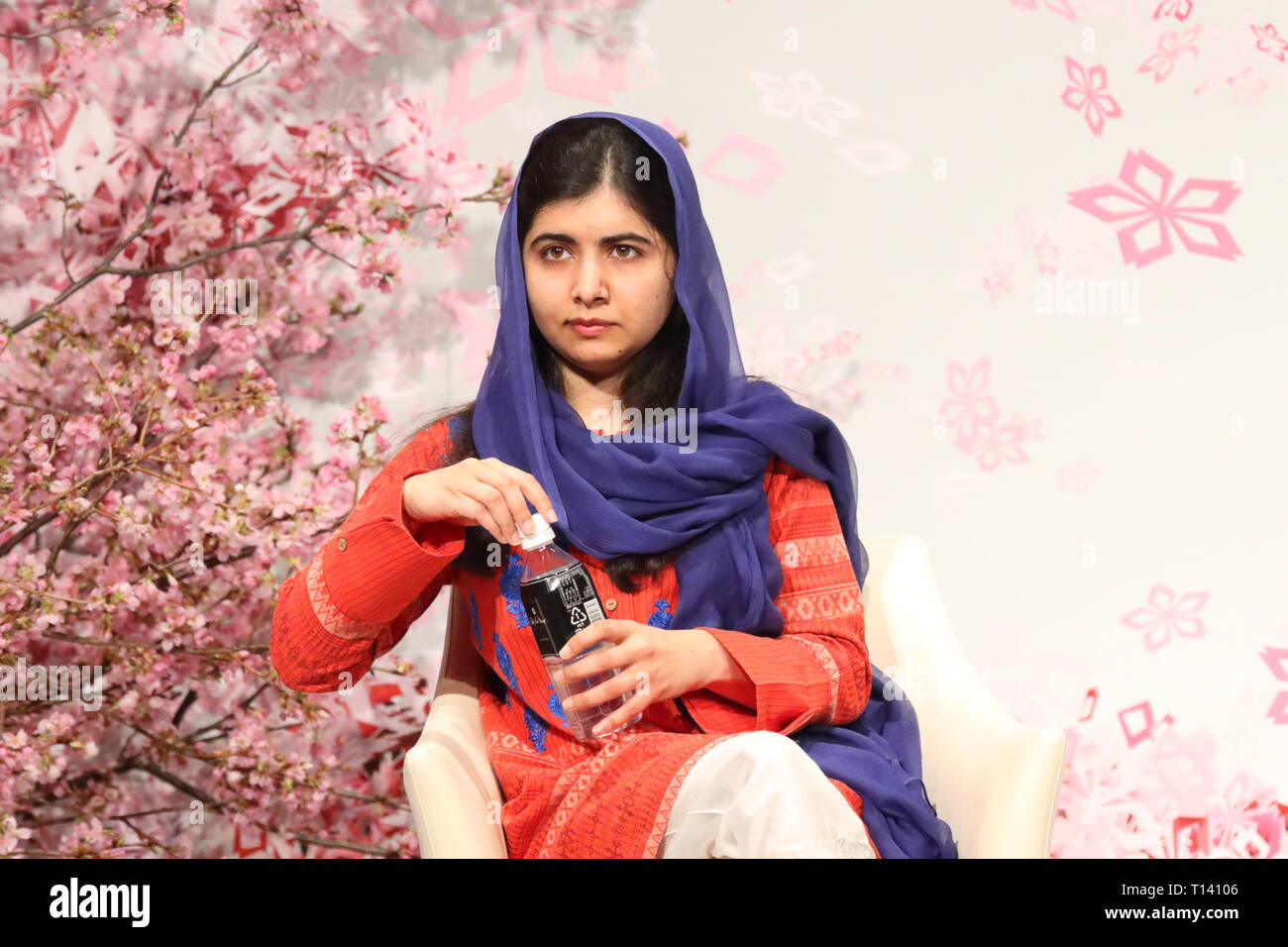 Malala yousafzai hi-res stock photography and images - Alamy