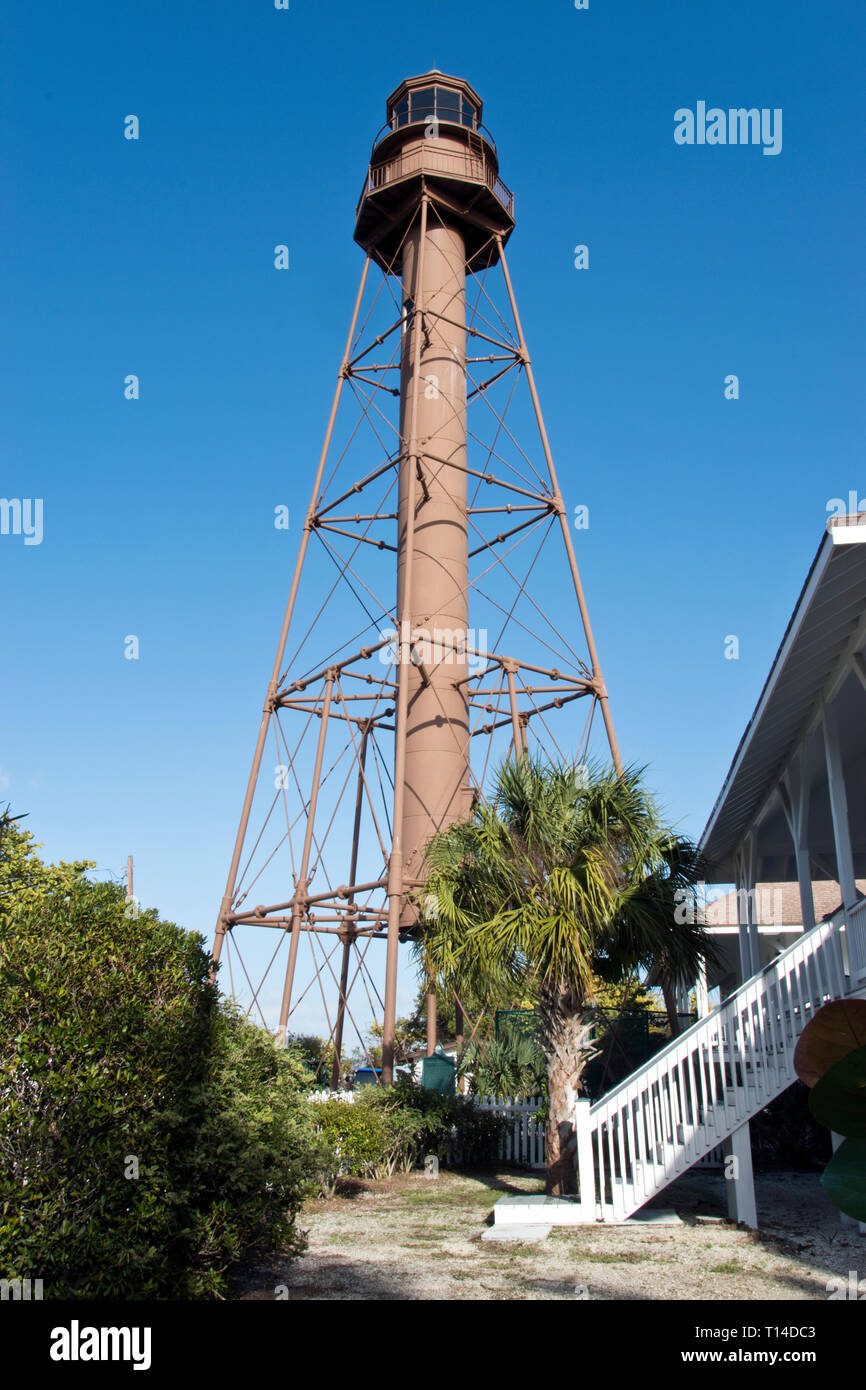 98 Foot Tall High Resolution Stock Photography and Images - Alamy