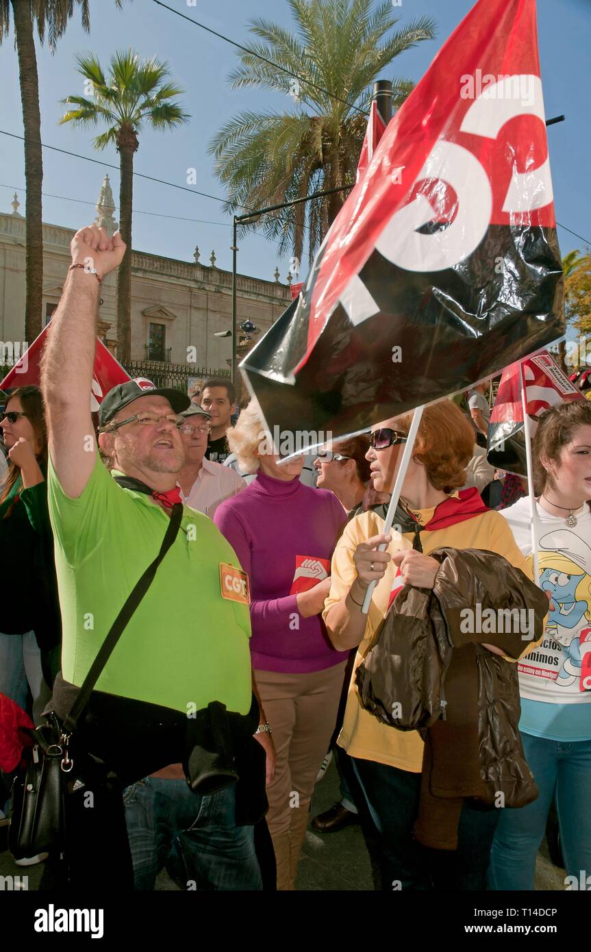 Politics labour movement strike hi-res stock photography and images - Alamy
