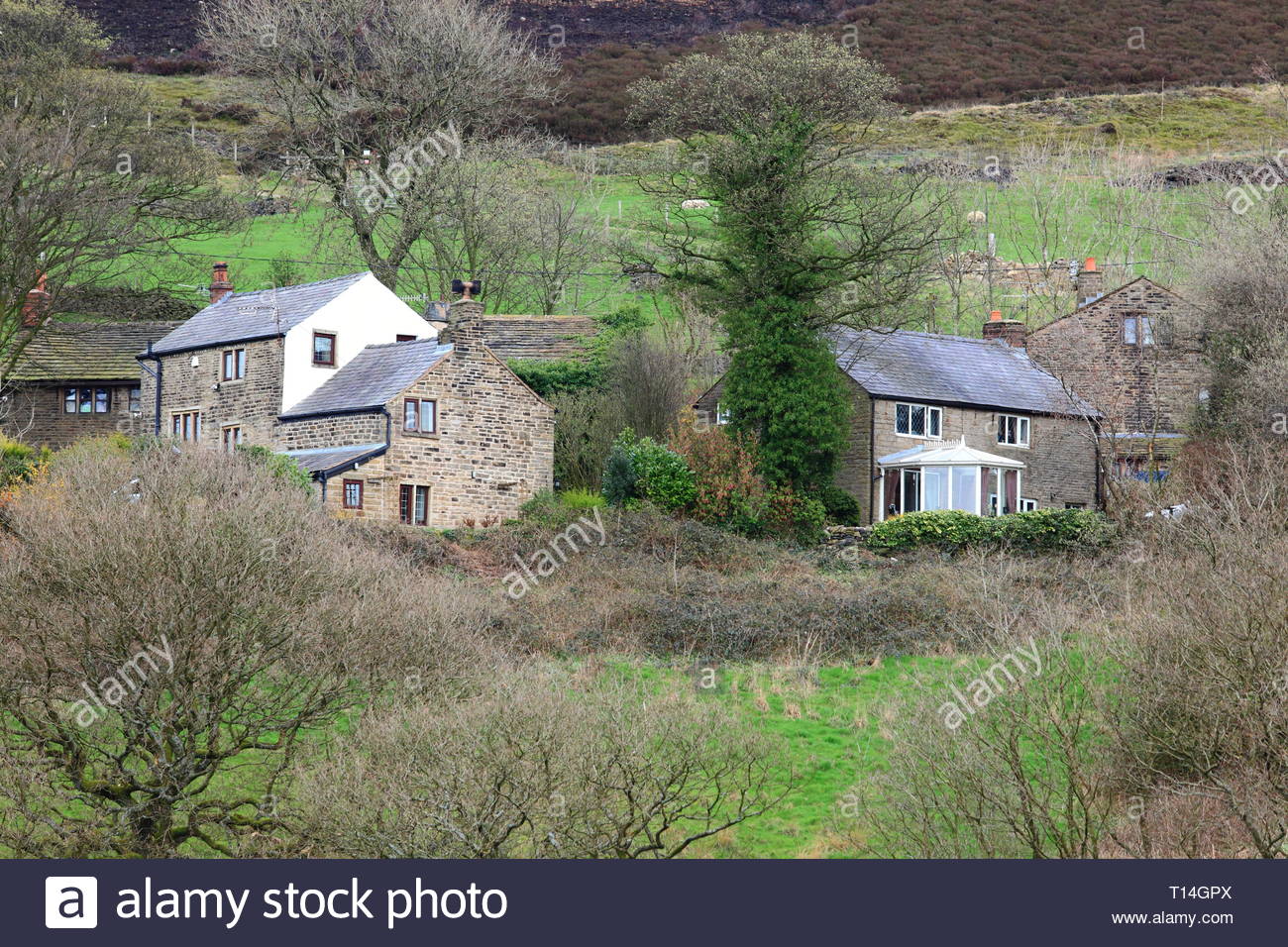 Stone Farm House High Resolution Stock Photography and Images - Alamy