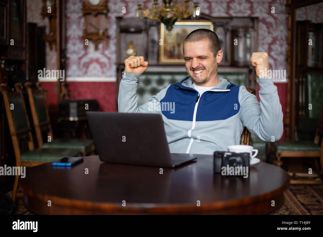 Getting result hi-res stock photography and images - Alamy