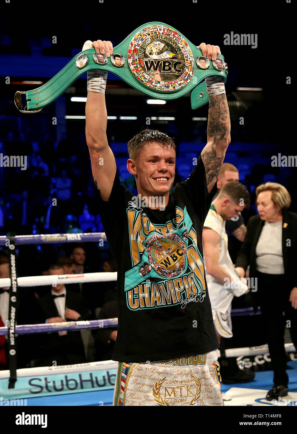Charlie Edwards celebrates beating Angel Moreno in their World Boxing ...