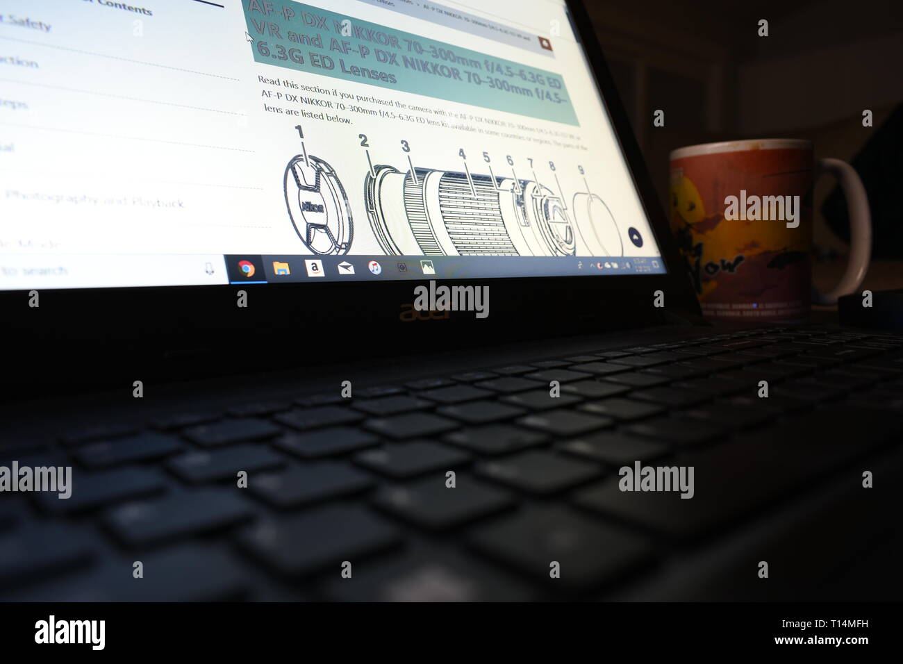 Exploded view computer hi-res stock photography and images - Alamy