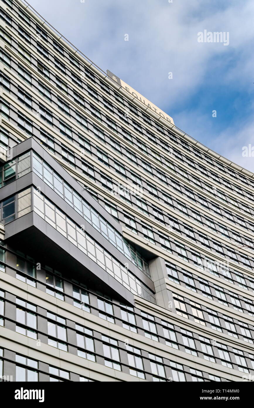 Receding windows hi-res stock photography and images - Alamy