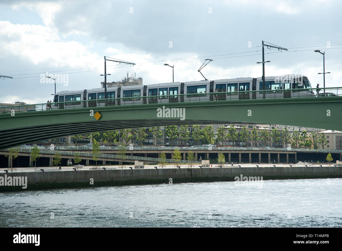 Rouen tram hi-res stock photography and images - Alamy