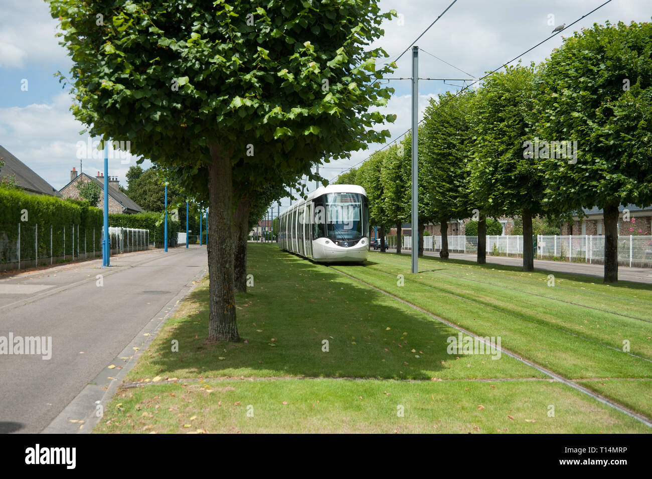 Rouen tramway hi-res stock photography and images - Alamy
