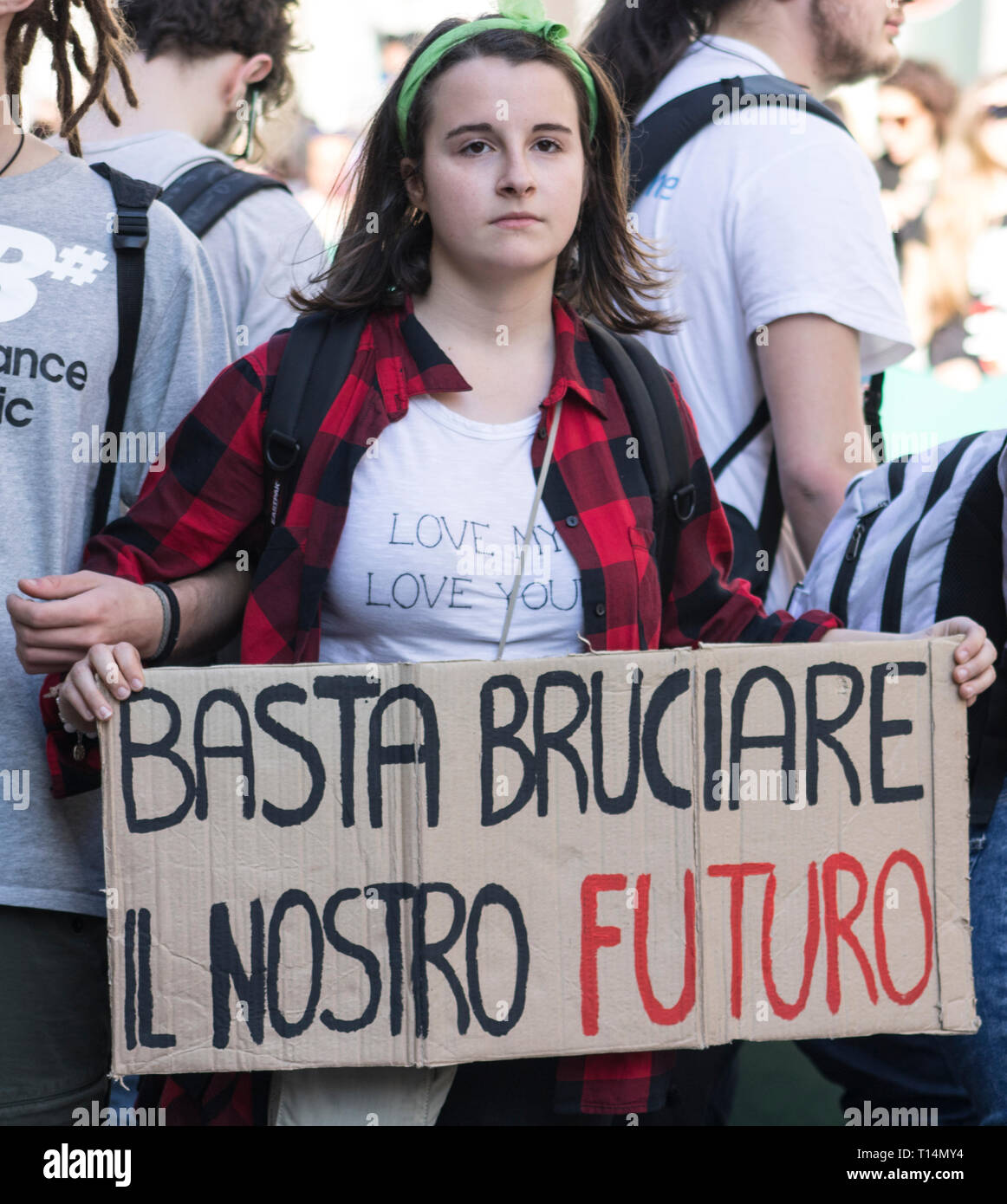 Hundreds of thousands of people demonstrated against the exploitation ...