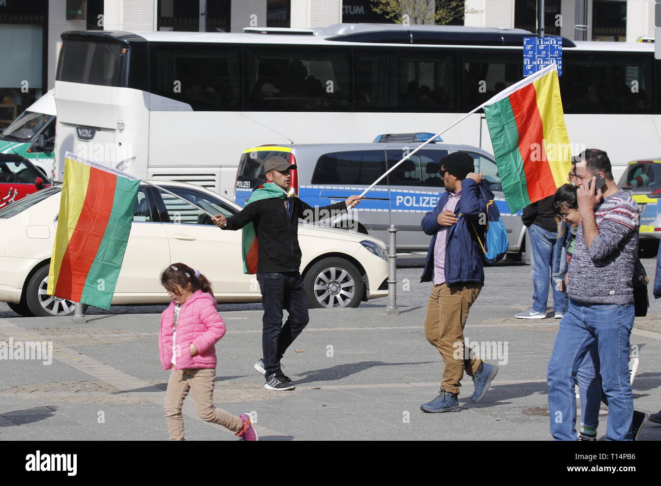 Kurdistan rojava hi-res stock photography and images - Alamy