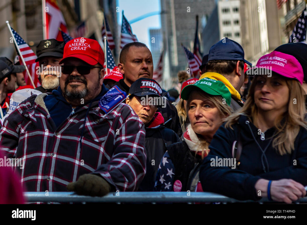 Trump supporters rally build the wall hi-res stock photography and ...