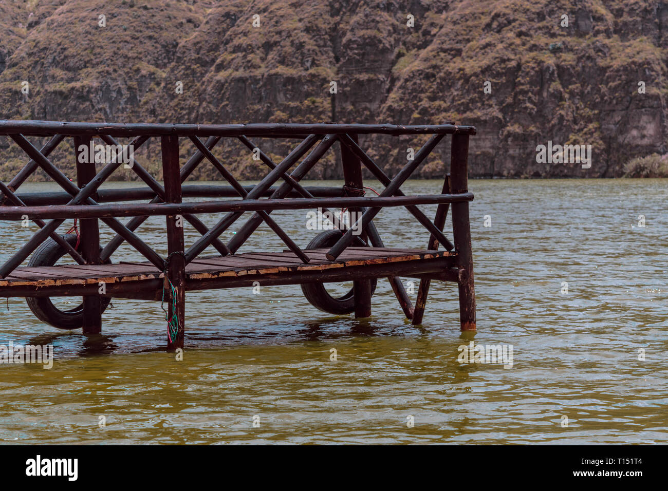 Yambo lake hi-res stock photography and images - Alamy