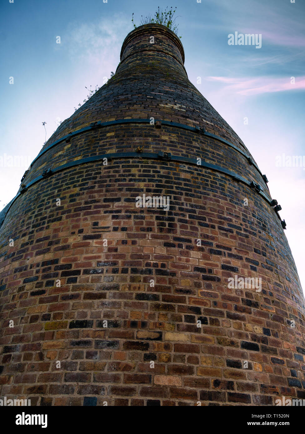 Stoke potteries bottle ovens hi-res stock photography and images - Alamy