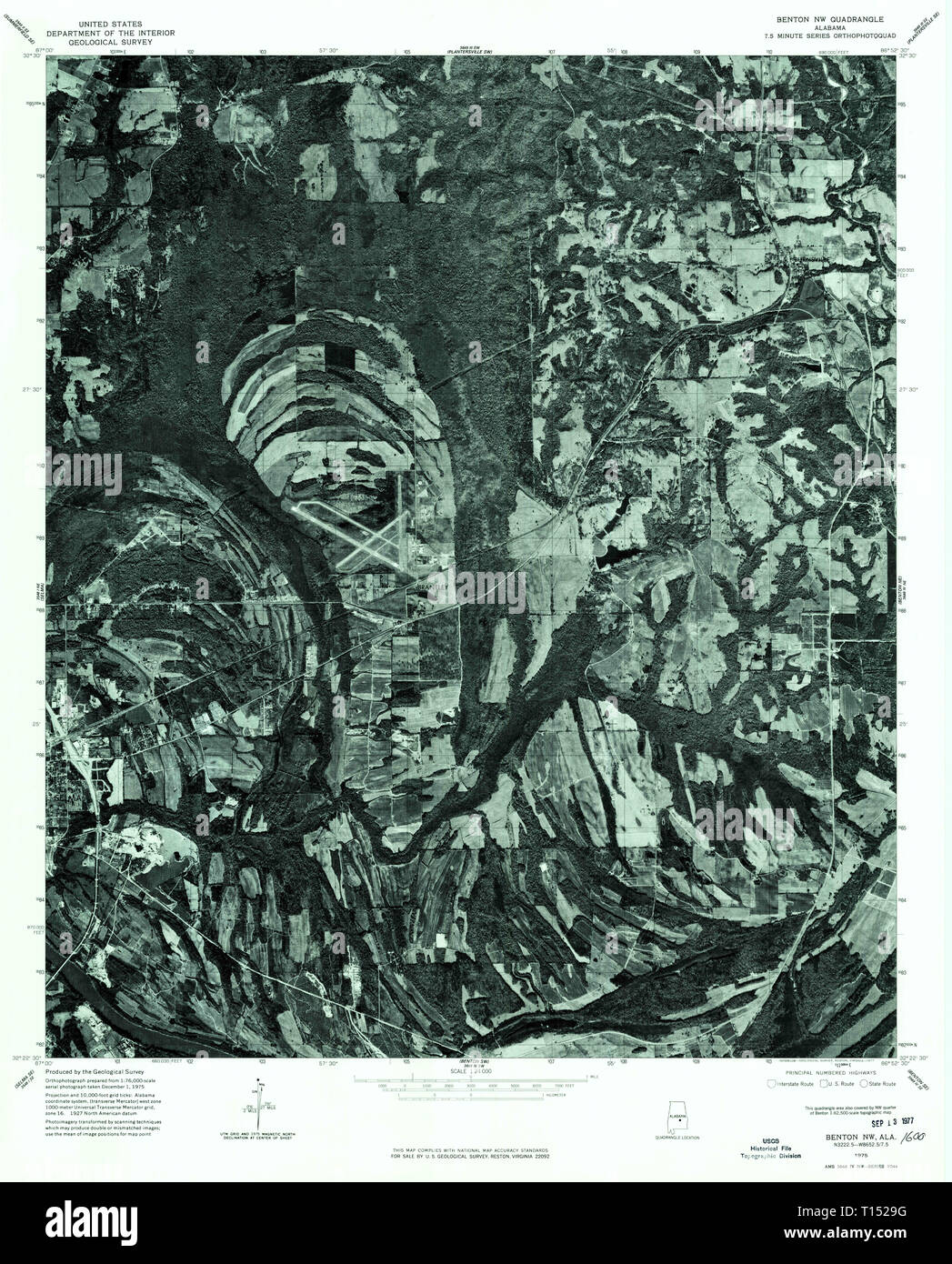 USGS TOPO Map Alabama AL Benton NW 303216 1975 24000 Stock Photo - Alamy