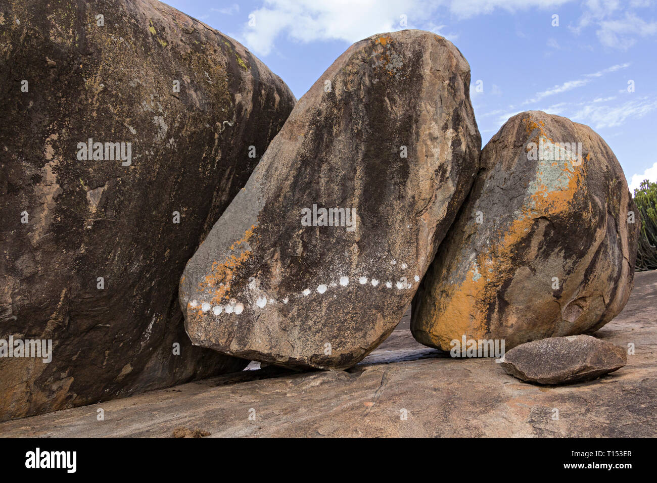 Etched rocks hi-res stock photography and images - Alamy