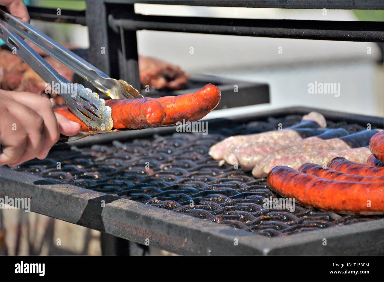 Bar b que pit hi-res stock photography and images - Alamy