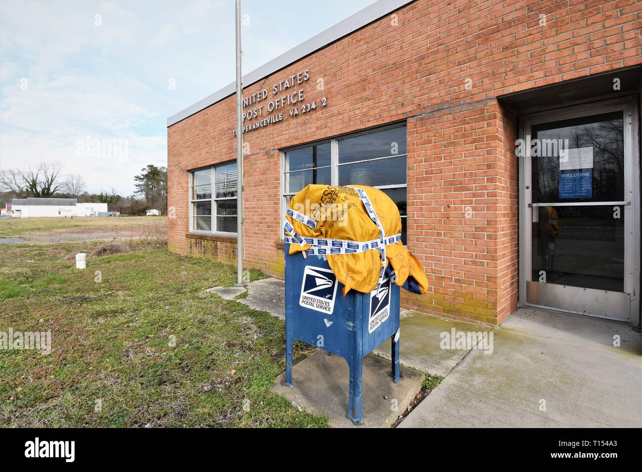 USPS mailing post box is closed and covered as as to be unusable for ...