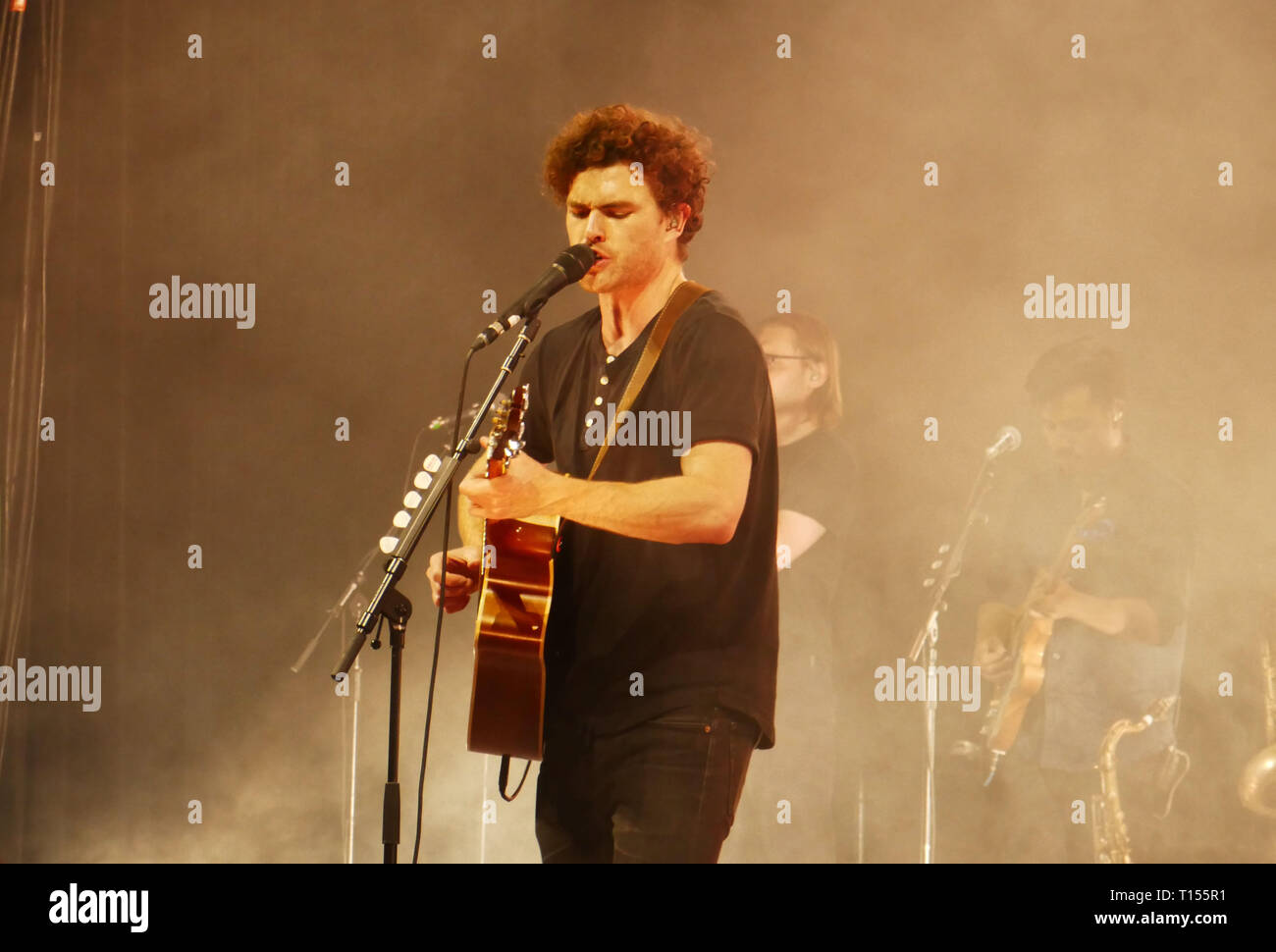 LOS ANGELES, CA - JULY 6: Singer Vance Joy performs in concert on ...