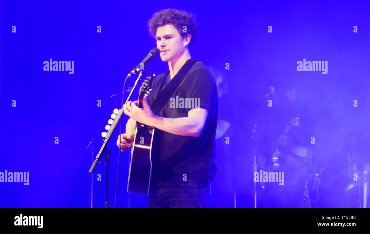 LOS ANGELES, CA - JULY 6: Singer Vance Joy performs in concert on ...
