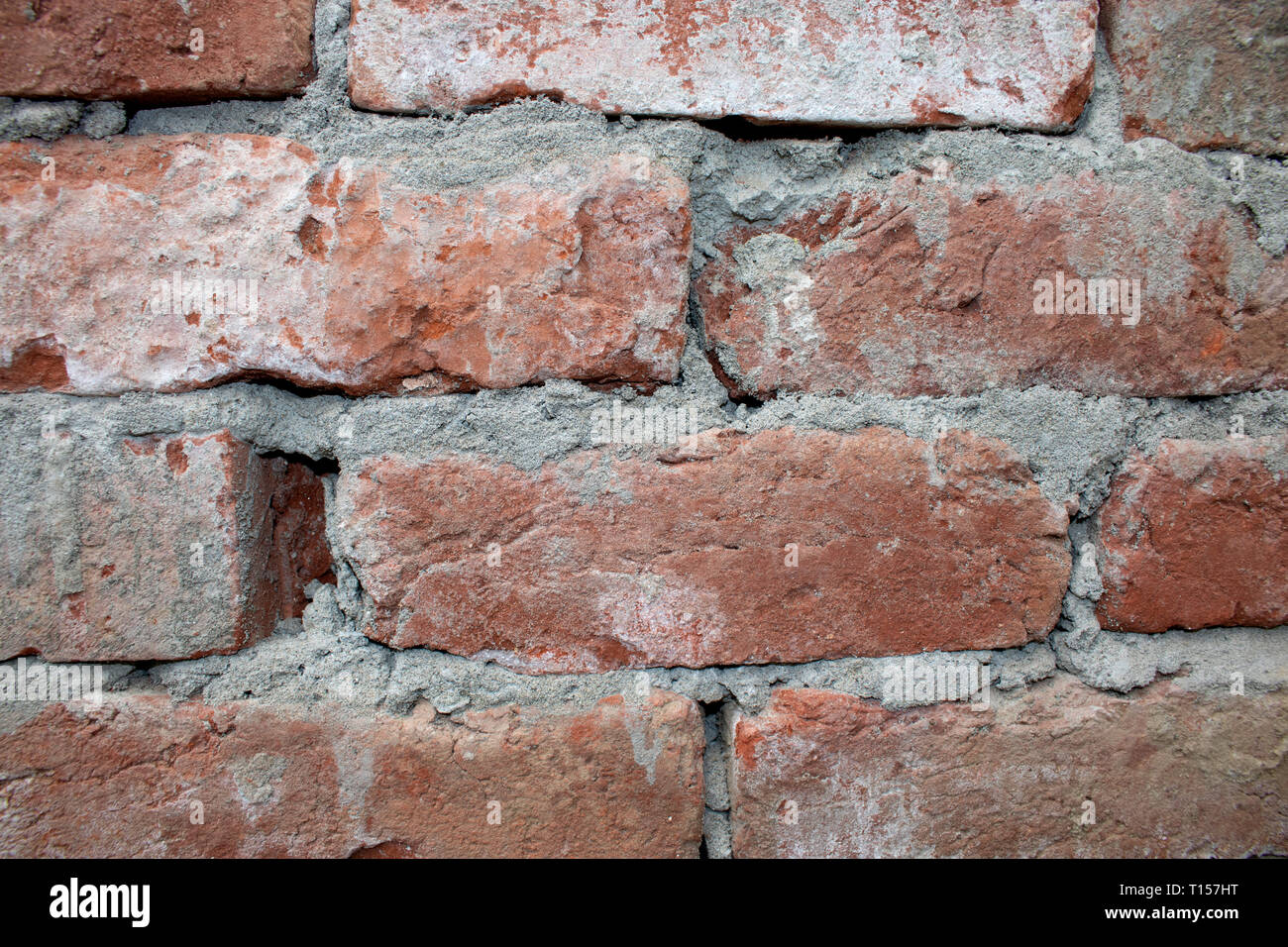 Destroyed brick hi-res stock photography and images - Alamy