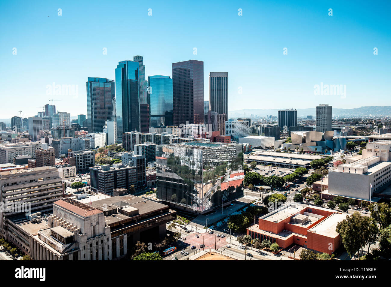 Los angeles cityscape hi-res stock photography and images - Alamy
