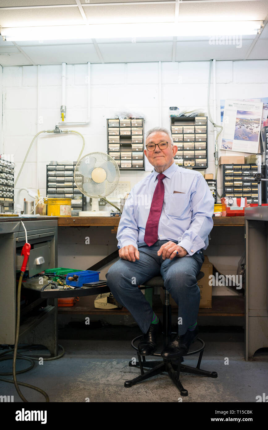 Smart factory floor hi-res stock photography and images - Alamy