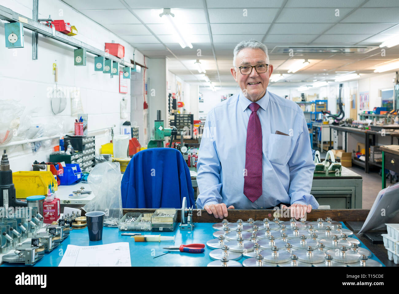 Smart factory floor hi-res stock photography and images - Alamy