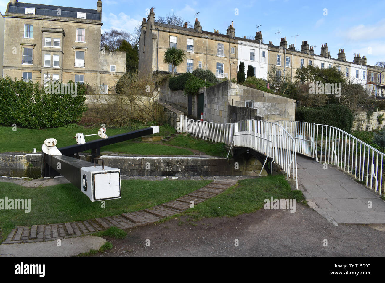 Kennet and avon canal bath locks hi-res stock photography and images ...