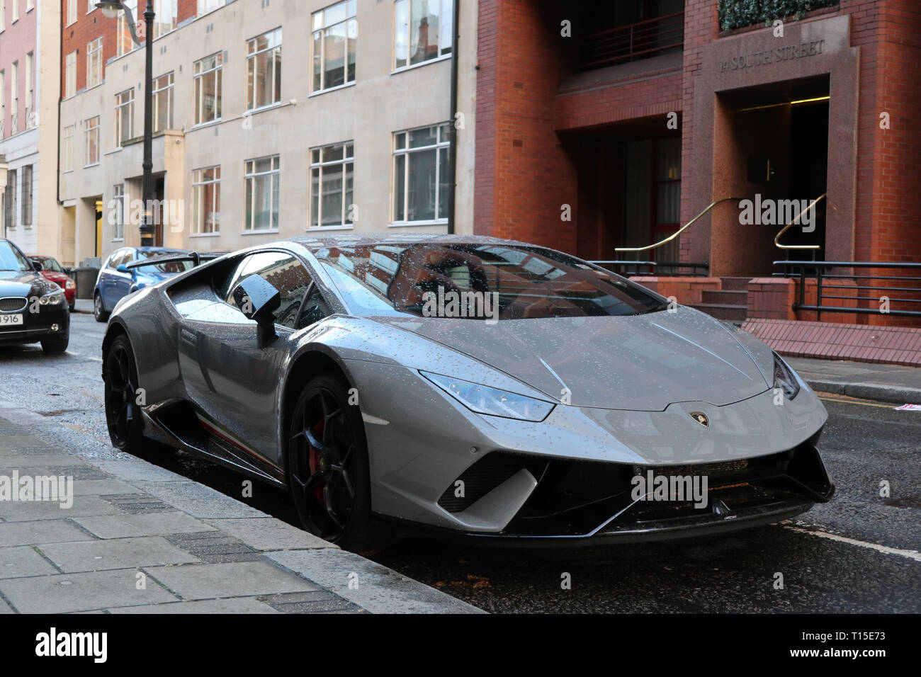 Lamborghini parked on South Street, Mayfair, London, England, UK Stock ...