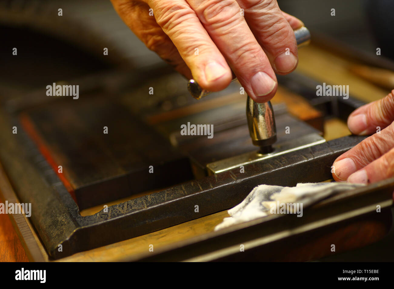 Quoin key hi-res stock photography and images - Alamy