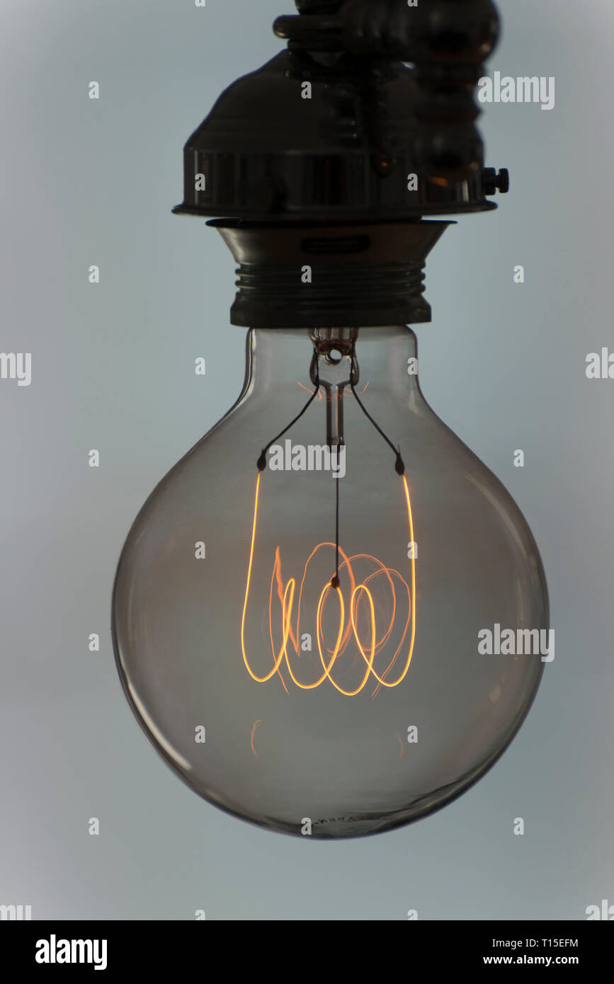 Light bulb with filament hi-res stock photography and images - Alamy