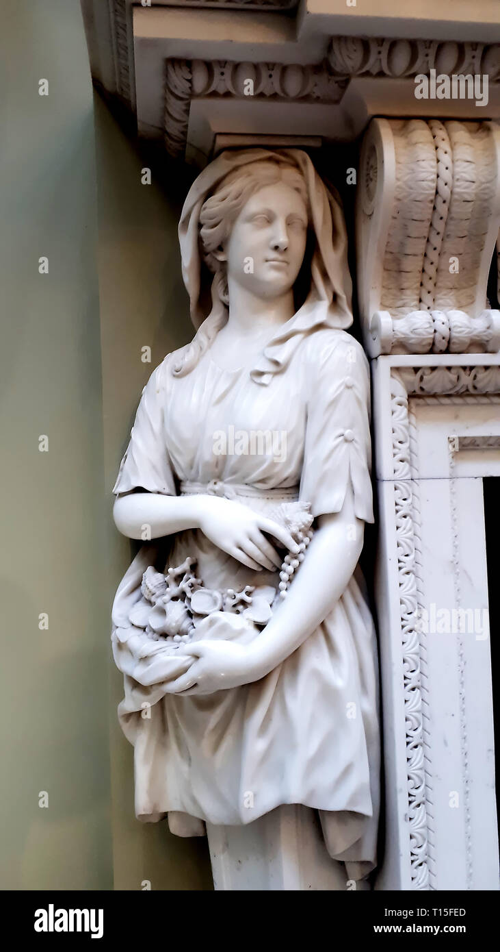 Victorian woman in art gallery hi-res stock photography and images - Alamy