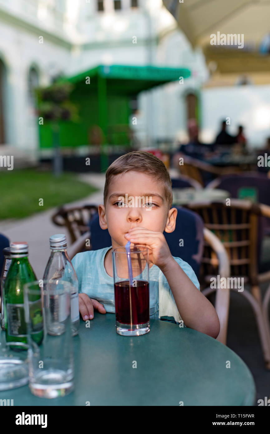 Soft drink straw hi-res stock photography and images - Alamy