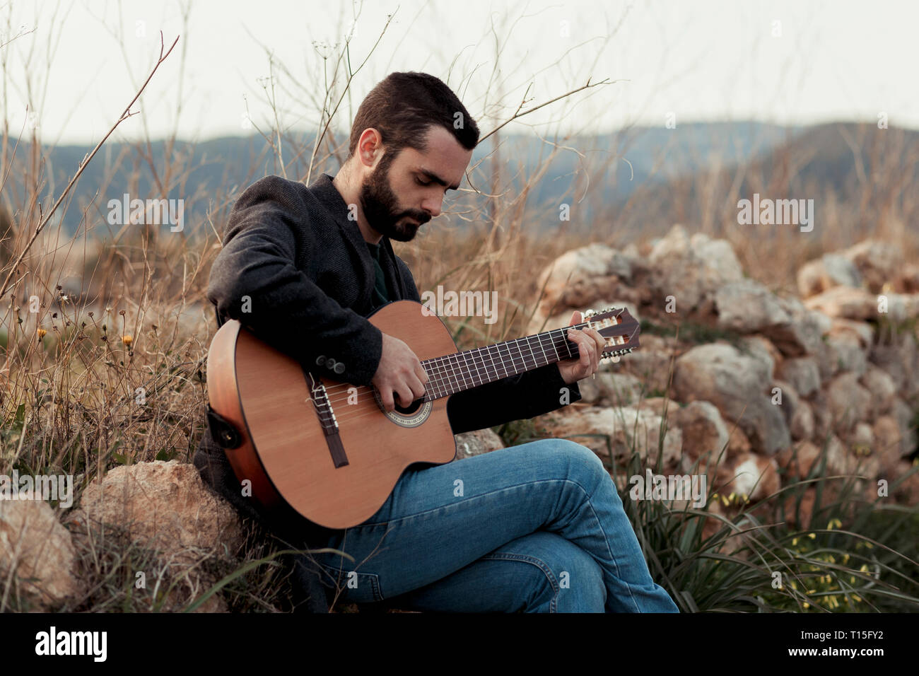 Male musician hi-res stock photography and images - Alamy
