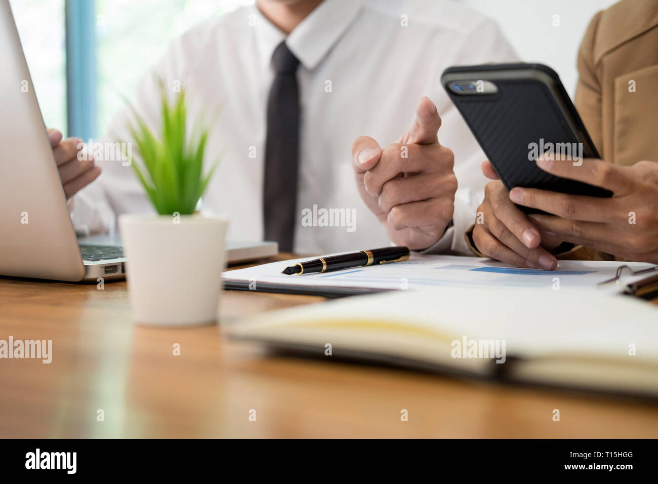 Teamwork Startup Project Planning making great discussion team Meeting ...