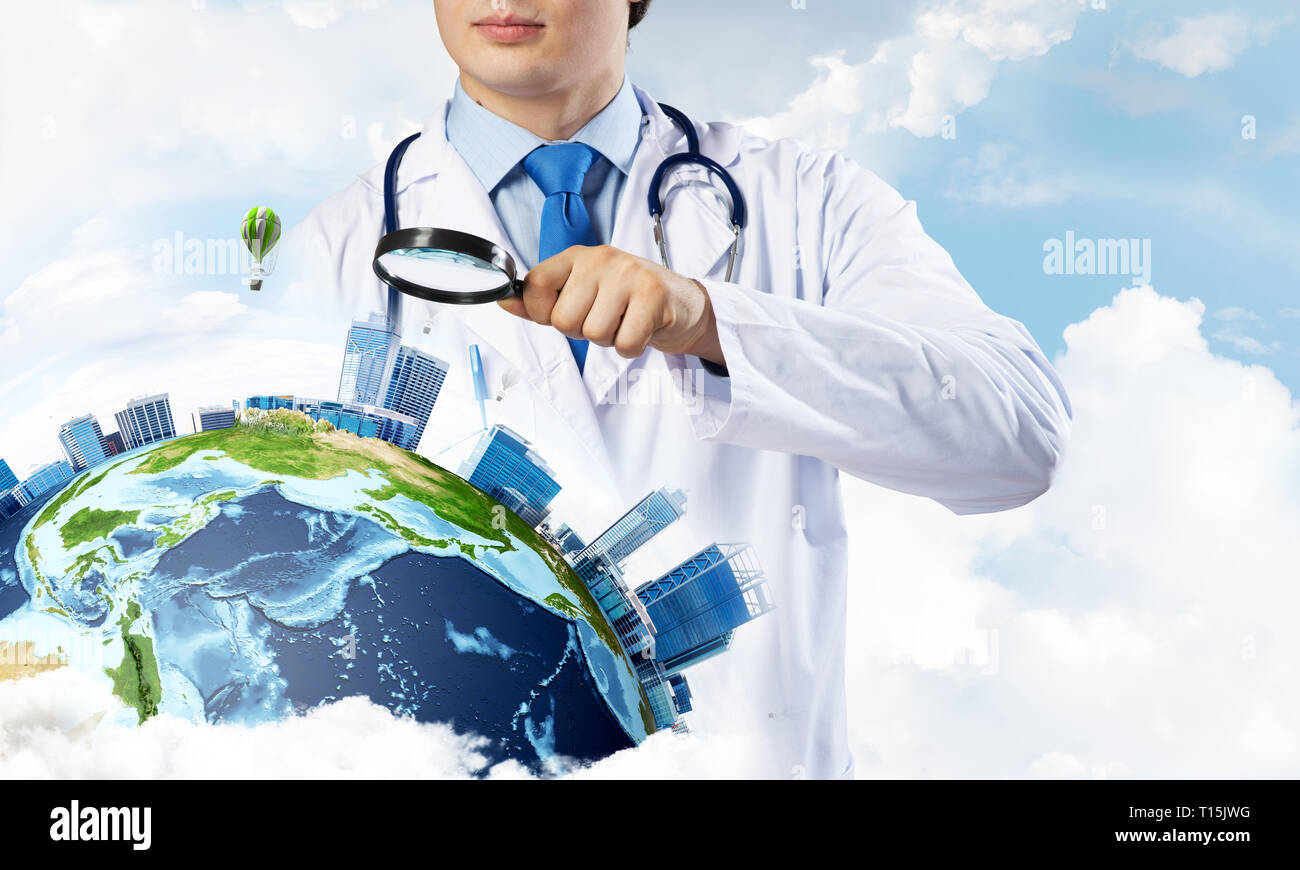 Searching new medical treatment hi-res stock photography and images - Alamy