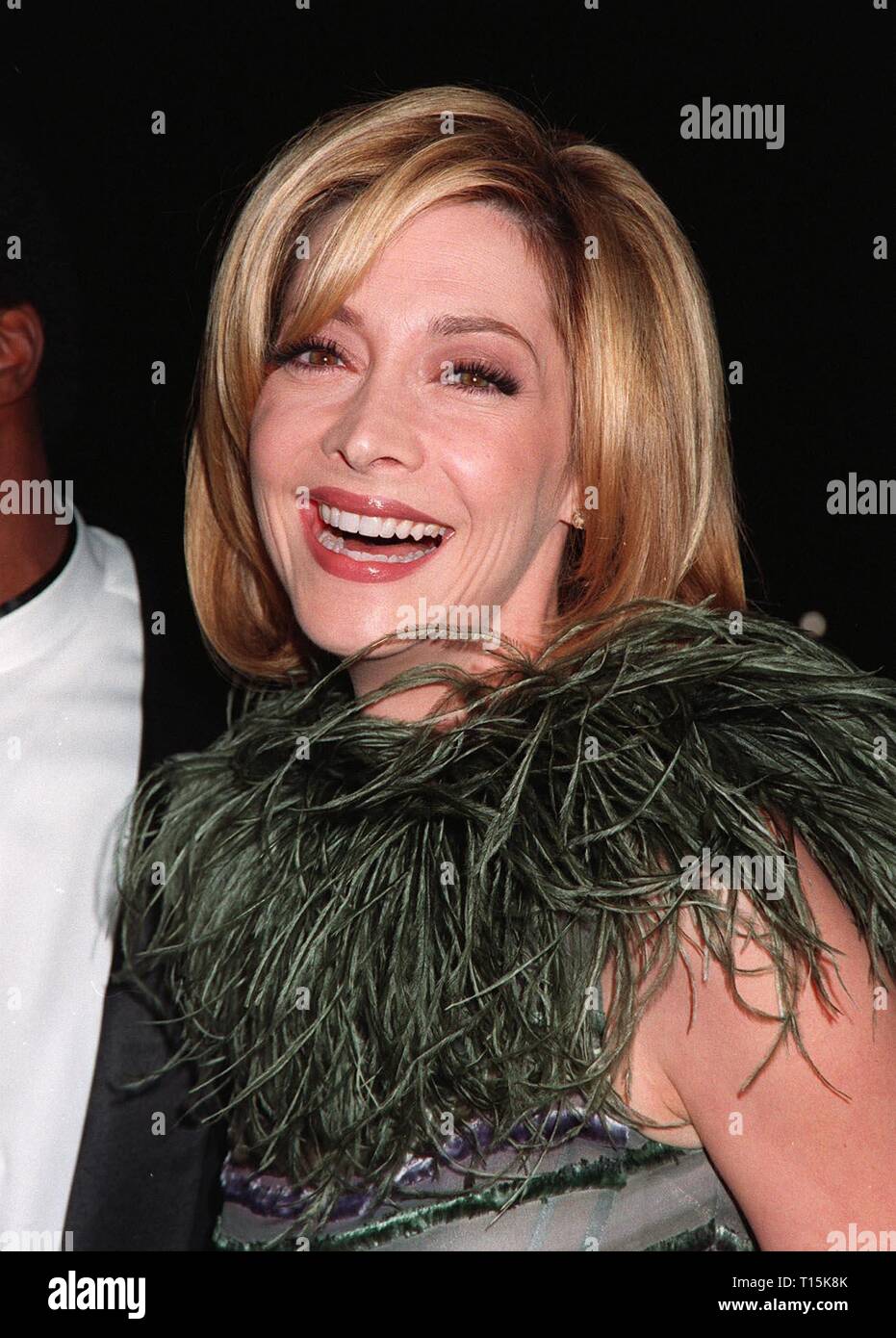 LOS ANGELES, CA. November 16, 1997: NYPD Blue star Sharon Lawrence at ...