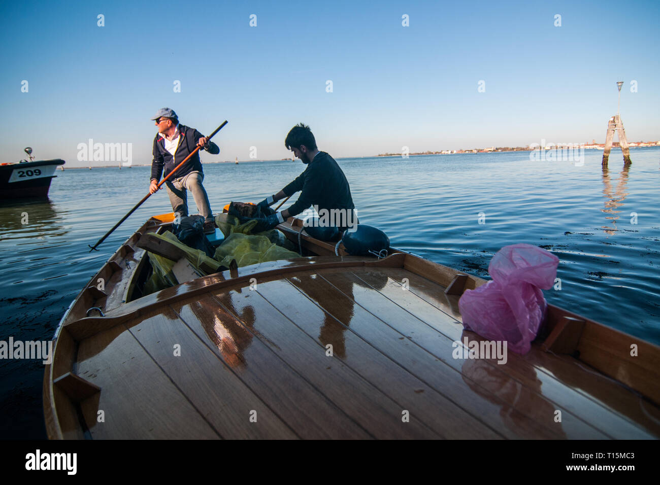 Plastic pollution in venice hi-res stock photography and images - Alamy