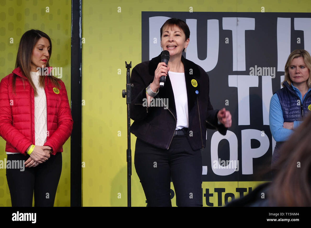 Caroline lucas mp hi-res stock photography and images - Alamy