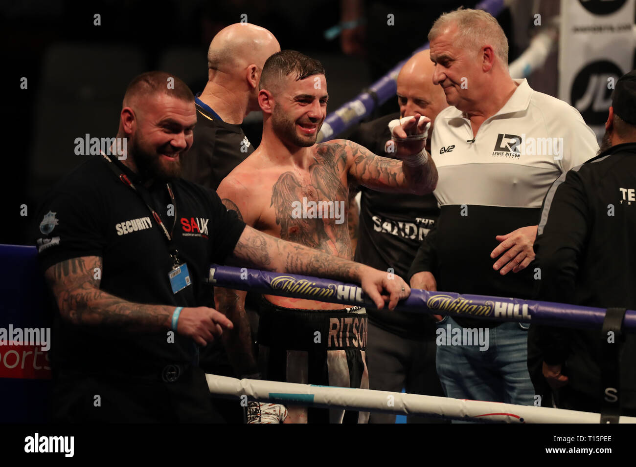 Boxing judges hi-res stock photography and images - Alamy