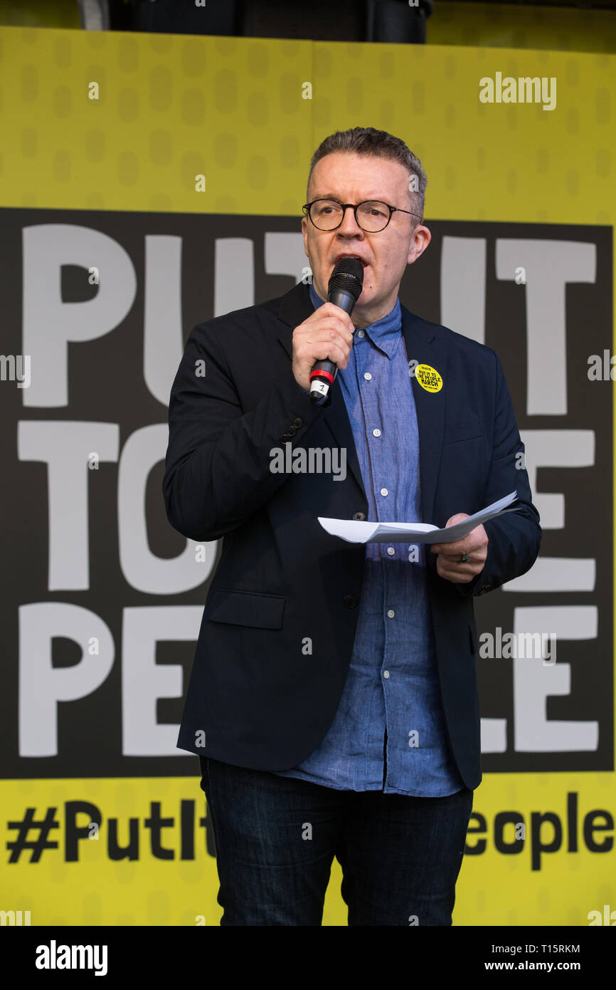 Mark watson 2019 hi-res stock photography and images - Alamy