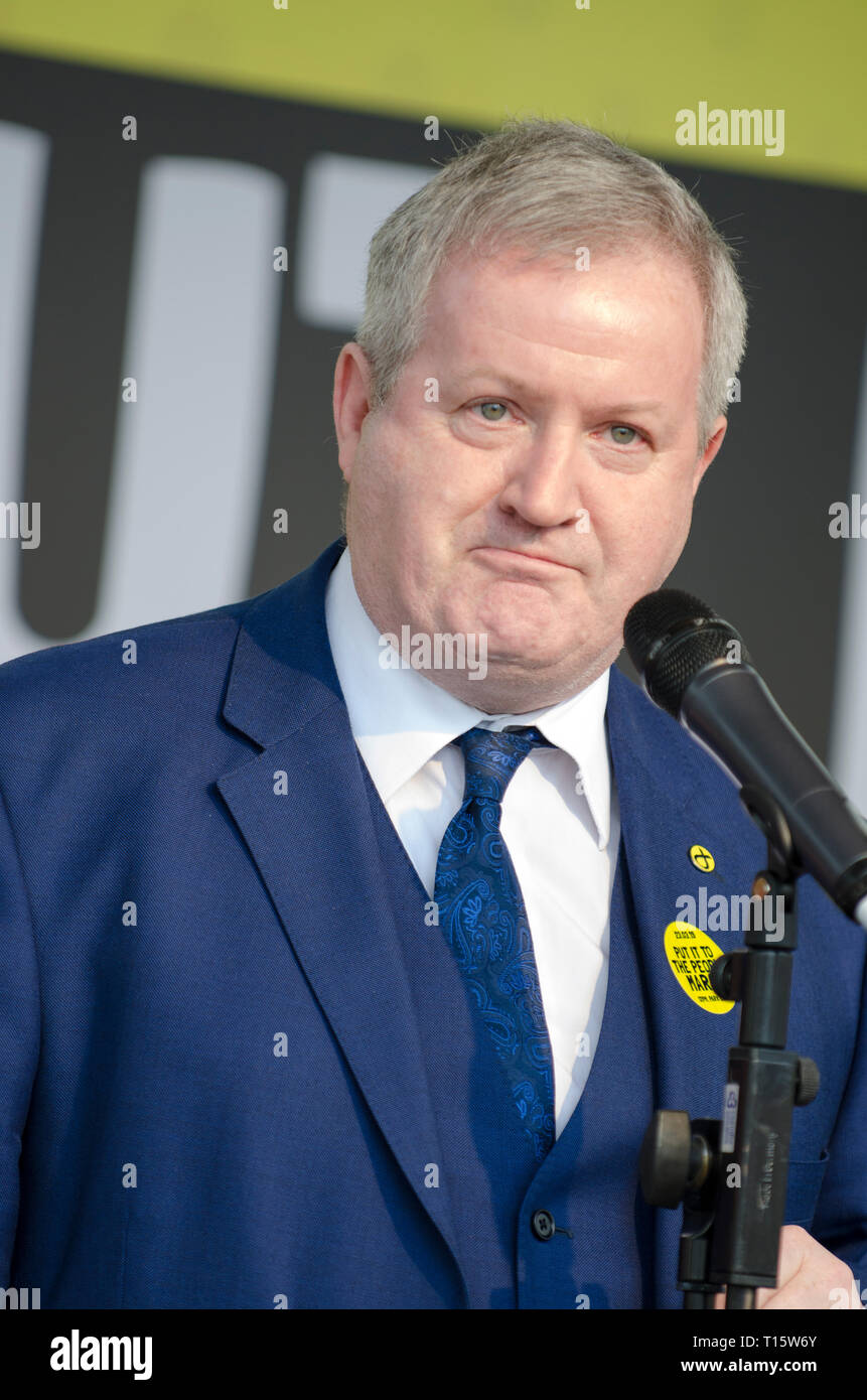 Snp leader in the house of commons hi-res stock photography and images ...
